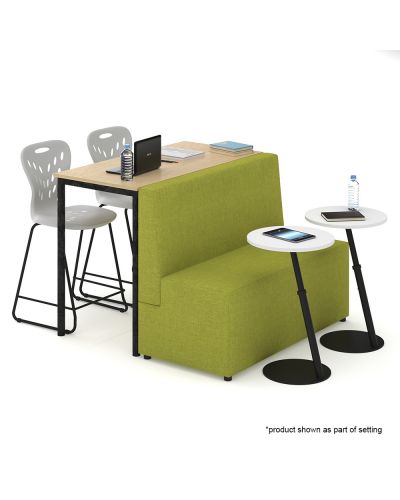 Cush Gibson Setting With Cush Art Screen | BFX Furniture